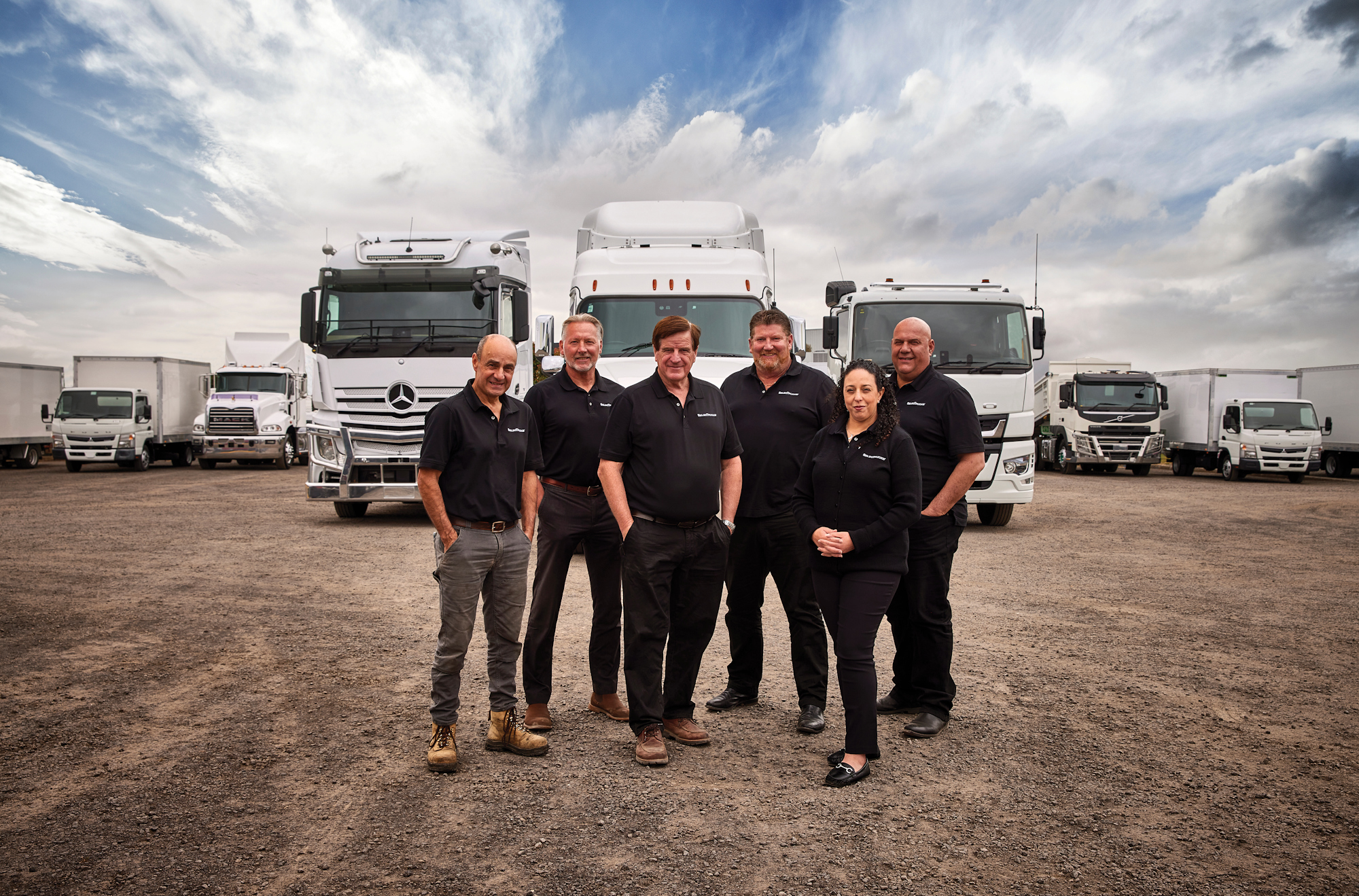 Used Truck Dealers, Servicing and Finance | SelecTrucks